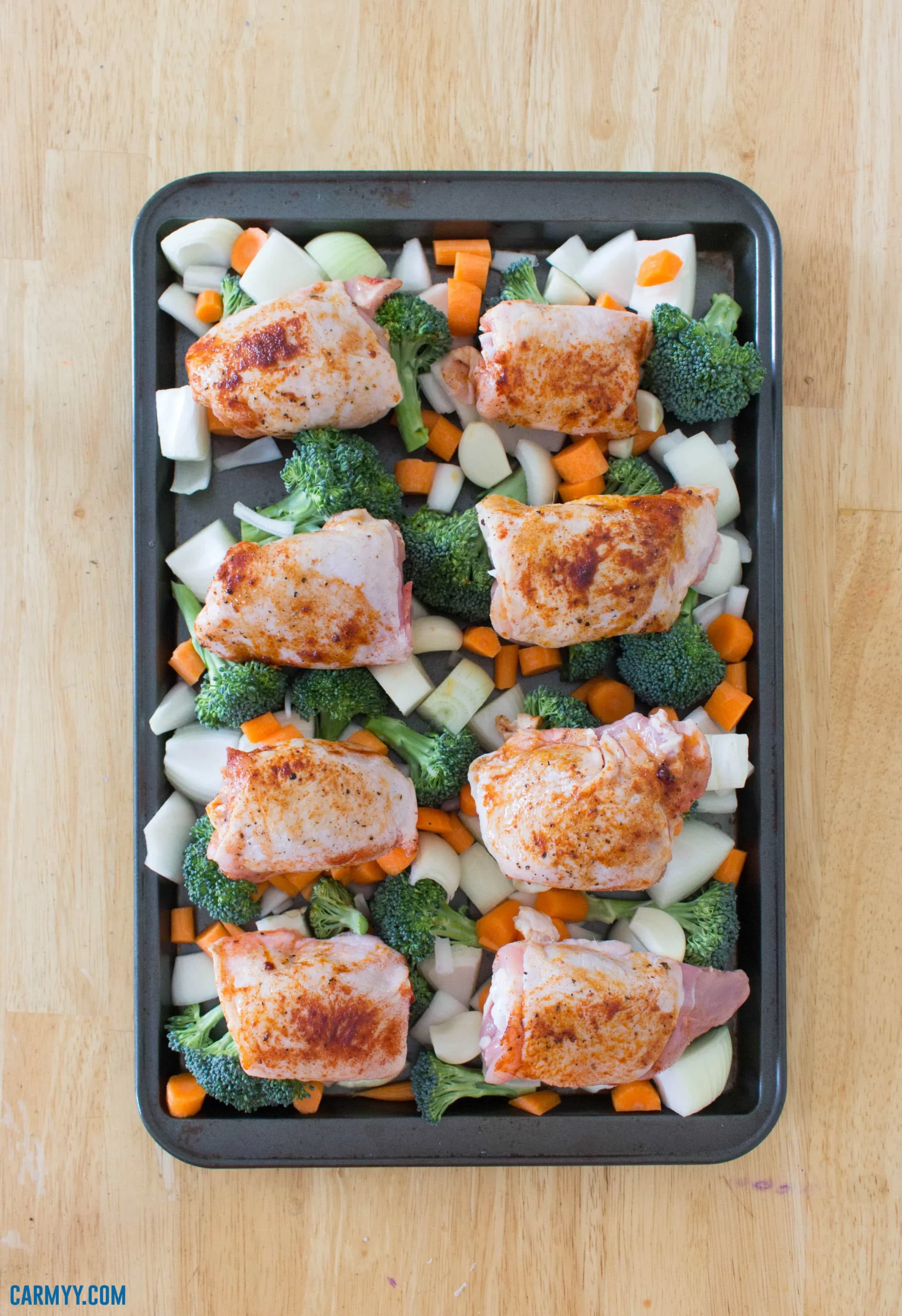 One Sheet Pan Chicken Vegetables - Recipelast
